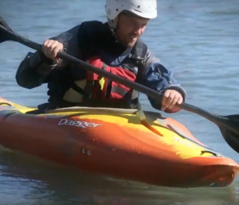 How To Kayak: A Beginner's Guide To Getting Out On The Water