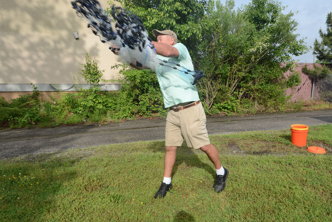 How To Throw A Cast Net In 6 Easy Steps | Kayak Angler