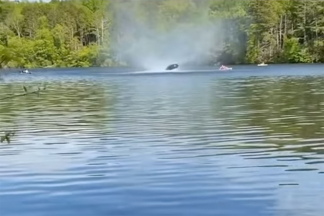 Fair-Weather Waterspout Sends Kayak Flying (Video) | Kayak Angler