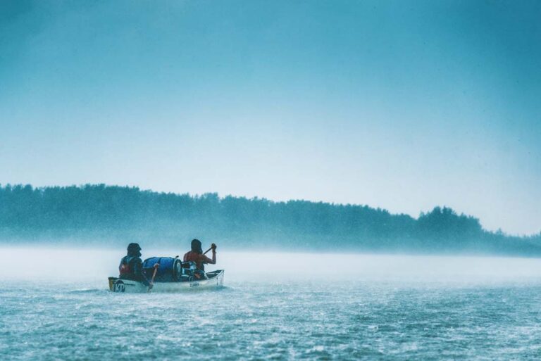 7 Tips For Canoeing In The Wind - Paddling Magazine