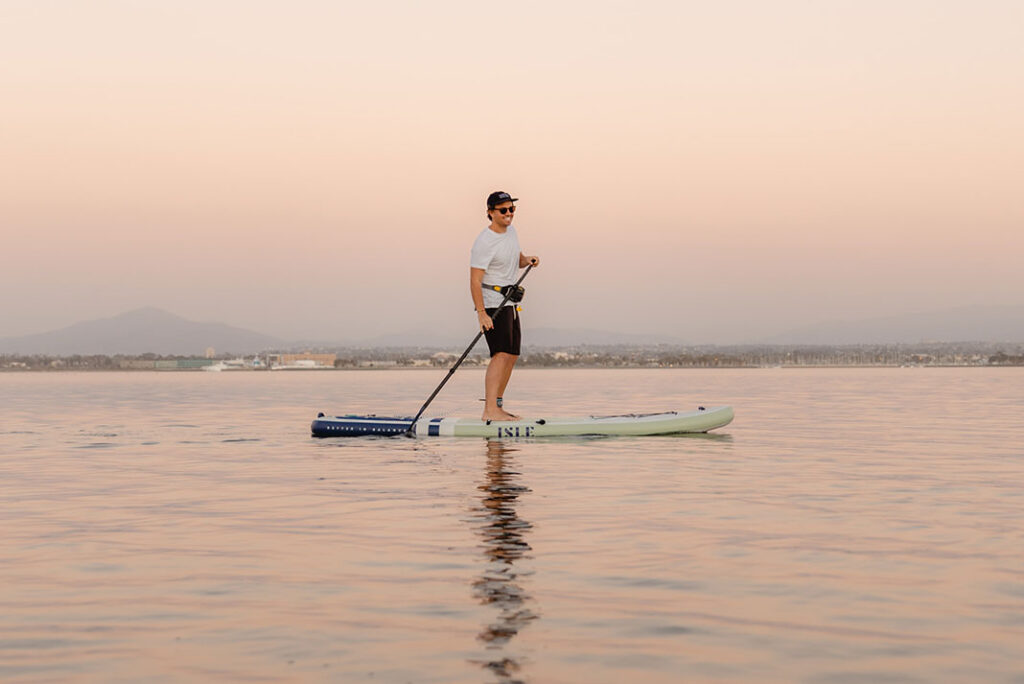 How To Pick An Inflatable Paddleboarding PFD - Paddling Magazine