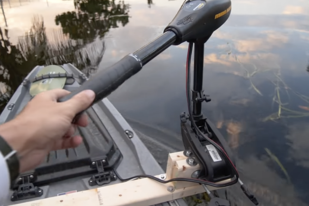 A Simple Yet Effective DIY Side Motor Mount (Video) | Kayak Angler