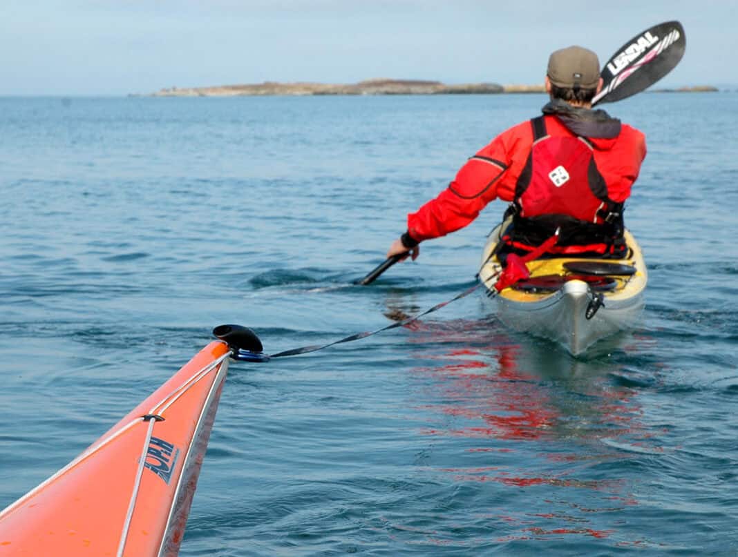 How To Kayak Tow Your Friends Out Of Trouble - Paddling Magazine