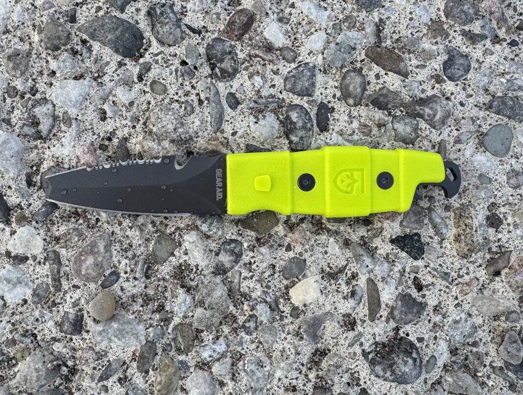 Best Rescue Knives For 2026 - Paddling Magazine